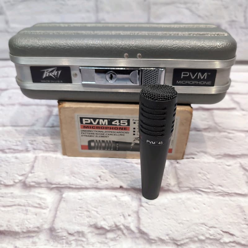 Peavey PVM45 Supercardioid Dynamic Mic w/ Case | Reverb