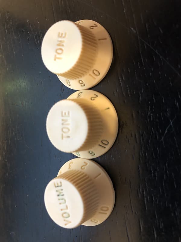 Fender Early 70s Stratocaster knobs set worn originals free | Reverb