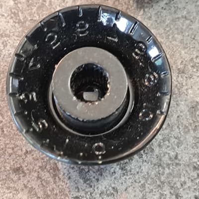 Gibson Bonnet Bell knobs 1980s | Reverb