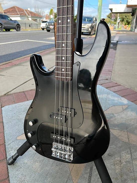 Samick SAB-31 PJ Bass | 4-String | Black | Left Handed | Reverb