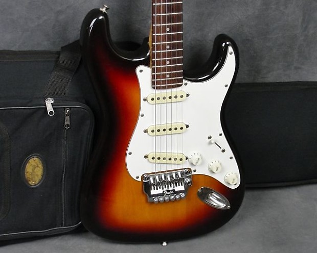 1986 Fender Contemporary Stratocaster with System 1 | Reverb Canada