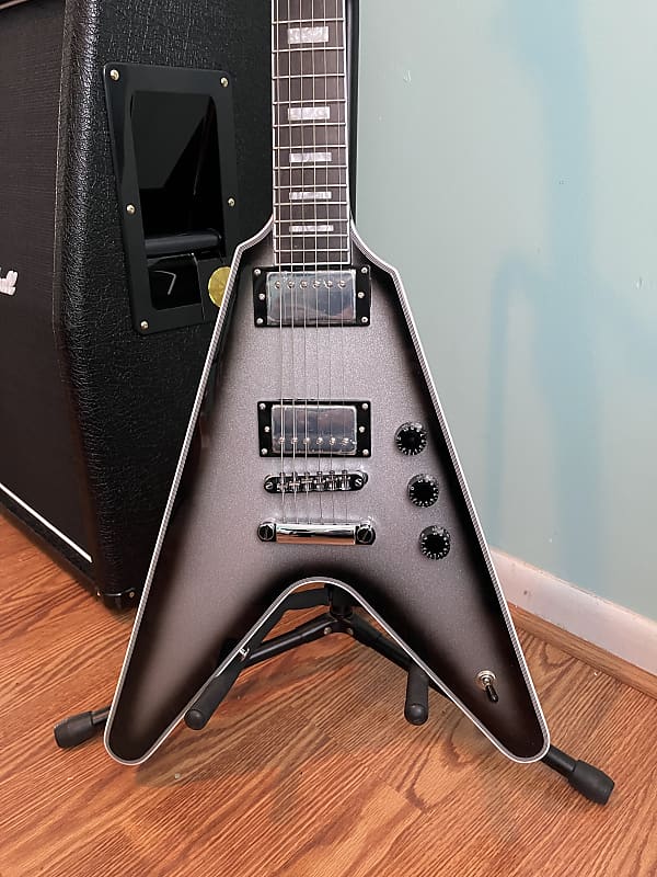 Firefly FFLV Elite Flying V Silverburst | Reverb