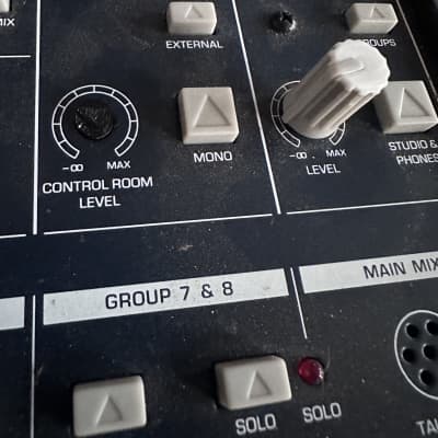 Behringer Eurodesk MX 9000 2000’s | Reverb