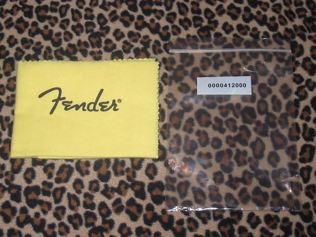 new in packaging A+ genuine FENDER Polishing Cloth 0000412000 | Reverb