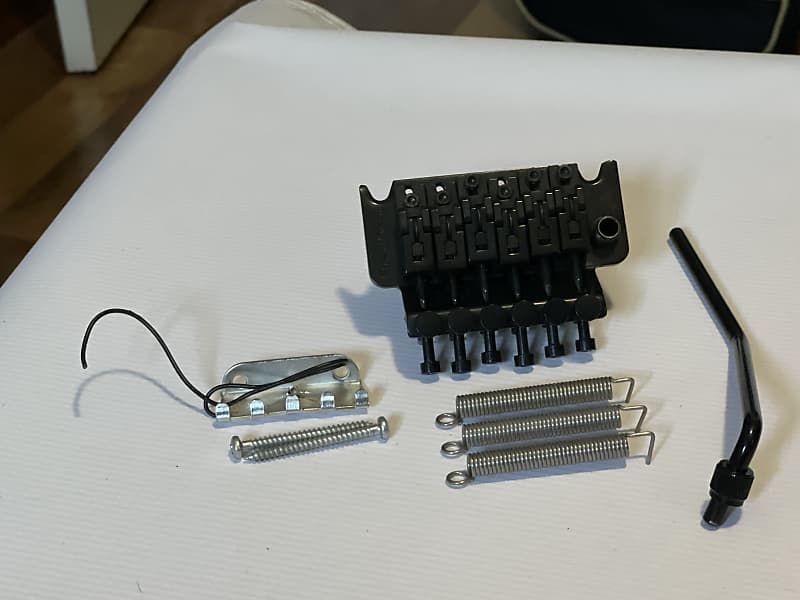 2021 Kramer Baretta Model Guitar FRT-02000 Black Floyd Rose | Reverb