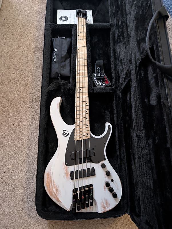 Overload Fujin 5 Multiscale Headless Bass | Reverb