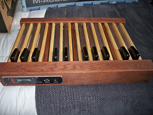 JG3-Tech midi-bass pedals | Reverb