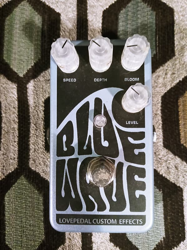 Lovepedal Custom Effects Blue Wave Tremolo Rare Pedal! | Reverb