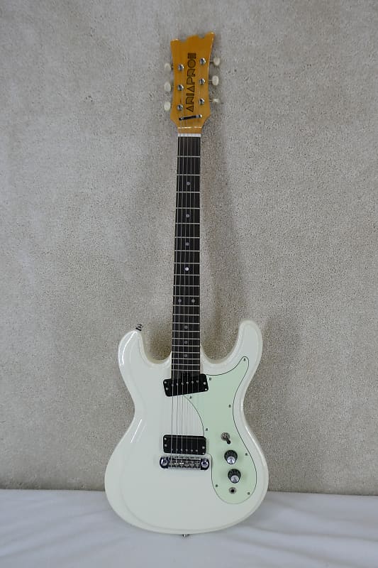 Aria Pro II DM 206 | Reverb