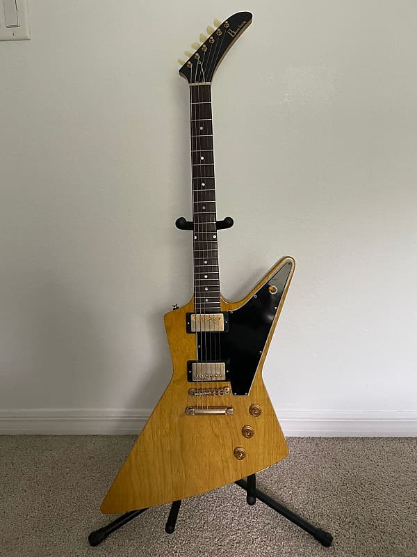 Banker Explorer Natural | Reverb