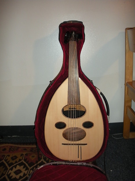 Wahid Alwan 11 string floating bridge oud 1997 natural | Reverb