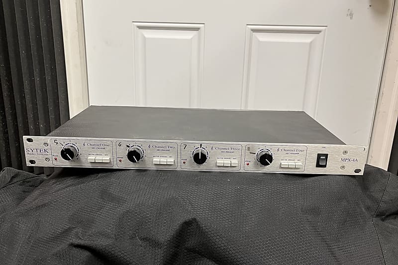 Sytek Audio Systems MPX-4A Microphone Preamp Rack | Reverb