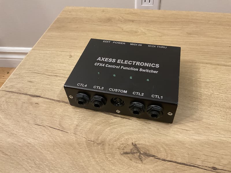 Axess Electronics CFX4 Midi Controlled Function Switcher | Reverb