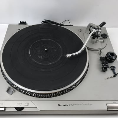 Vintage Technics SL-D2 Direct Drive Automatic Turntable w/ | Reverb