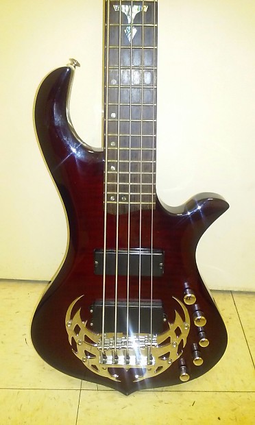 Traben Array 5 String Bass | Reverb