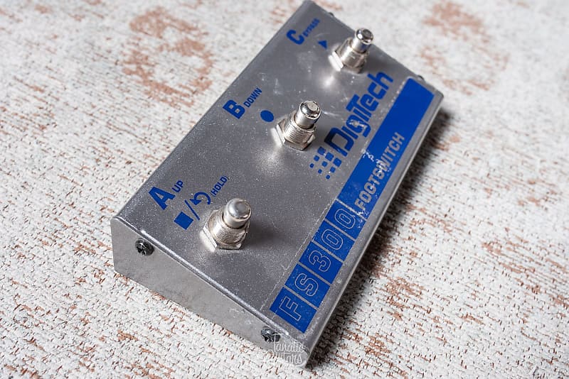 DigiTech FS300 3-Button Multi-Function Footswitch | Reverb