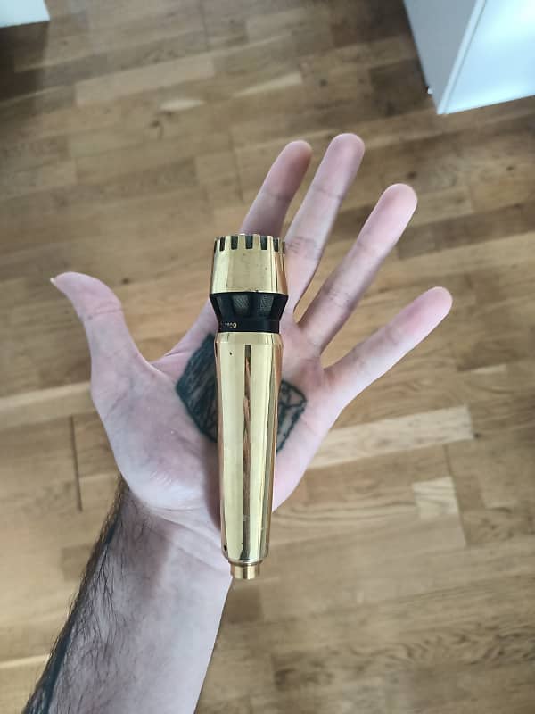 AKG D1000C 24K Gold 70s David Bowie | Reverb UK