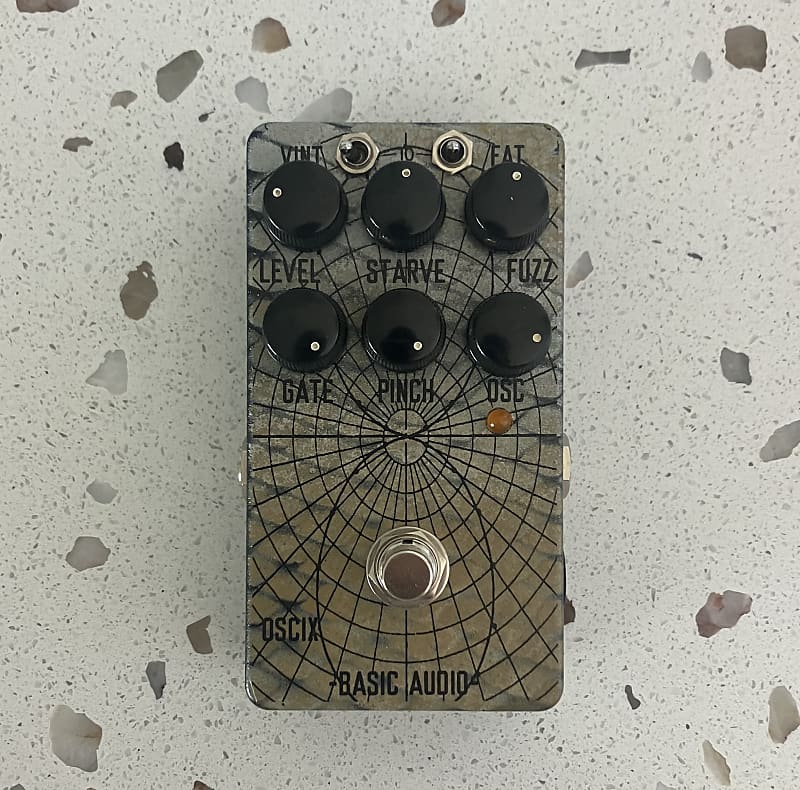 Basic Audio Oscix Fuzz | Reverb