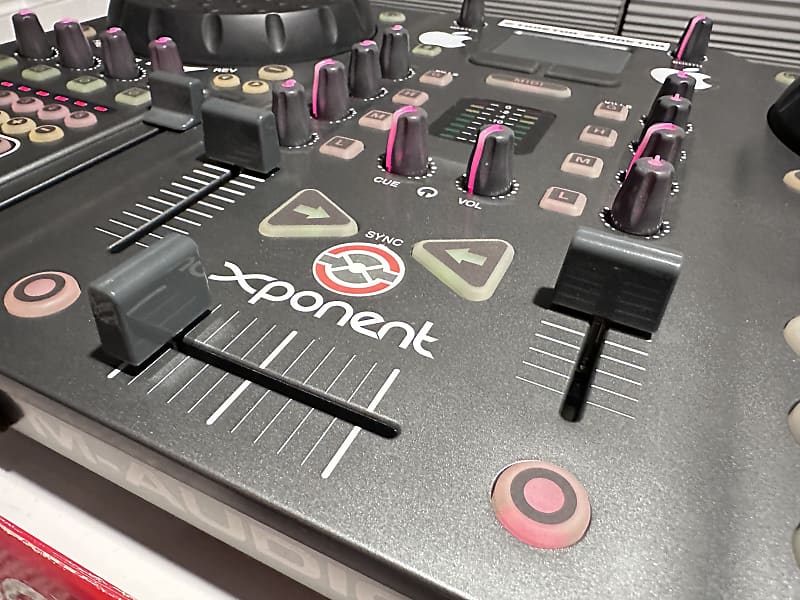 M-Audio Xponent 2000's - Dark Grey | Reverb