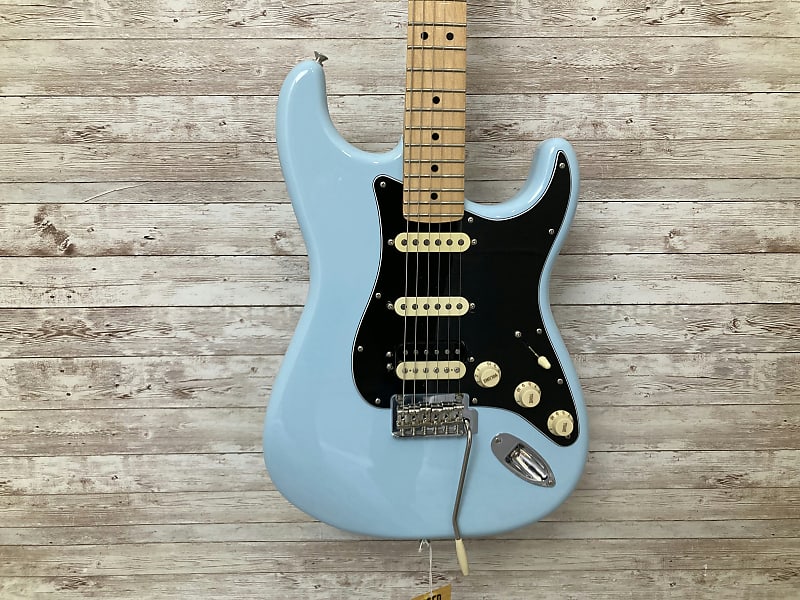 Used Fender 2021 75th Player Strat Electric Guitar Blue | Reverb