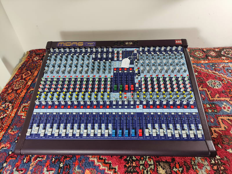 Midas Venice 240 24-Channel / 38-Input Mixing Console | Reverb France