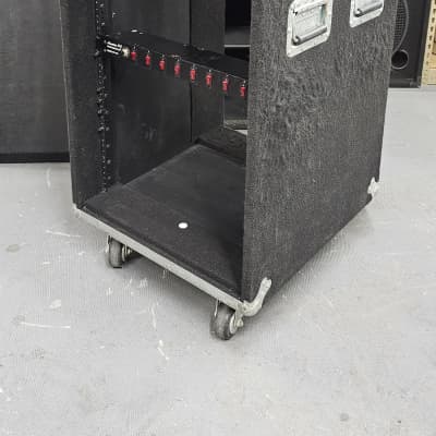 Odyssey CRP18W Pro 18U Carpet Amp Rack Case DJ Equipment Case | Reverb
