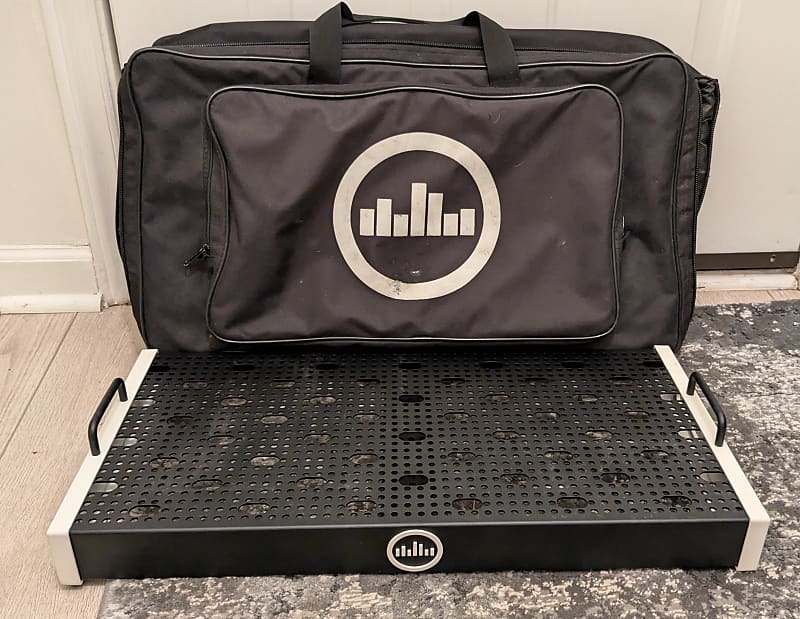 Temple Audio DUO 24 Templeboard with Soft Case - Vintage | Reverb