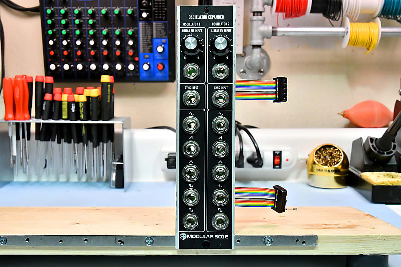 Moon Modular 501E - Expander for the 501D oscillator | Reverb