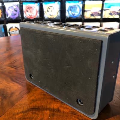 Radial TwinLine Effects Loop Switcher | Reverb