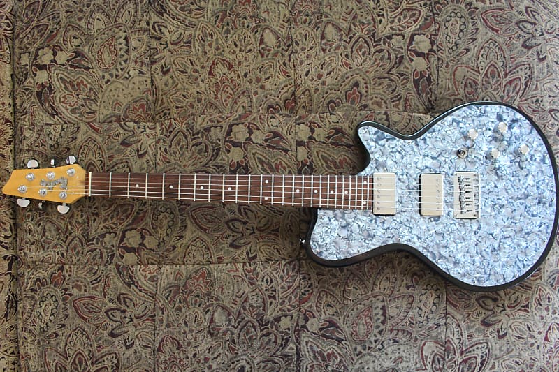 Godin Radiator 2002 Black And Silver Pearloid | Reverb