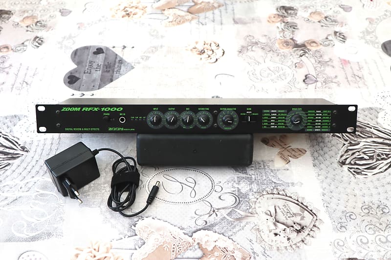 Multi effet Zoom RFX-1000 | Reverb