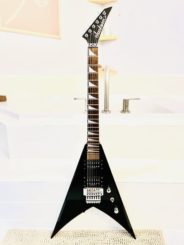 Jackson KV2 1998 - Black | Reverb