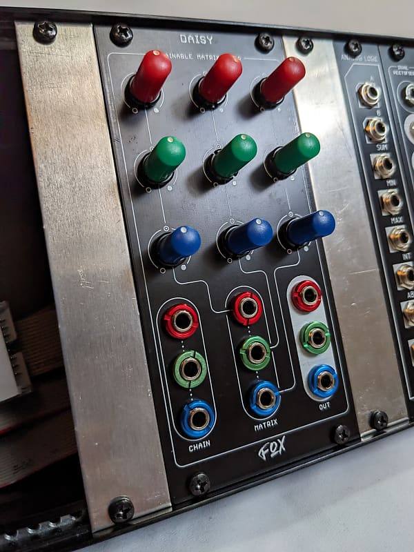 Fox DAISY - Chainable Matrix Mixer (LZX Video Format Eurorack | Reverb