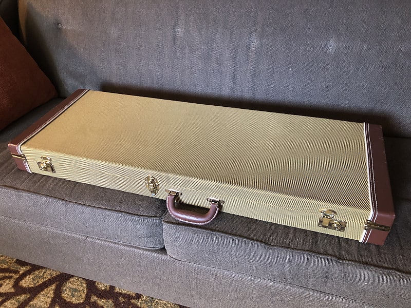 Road Runner Tweed Guitar Case | Reverb