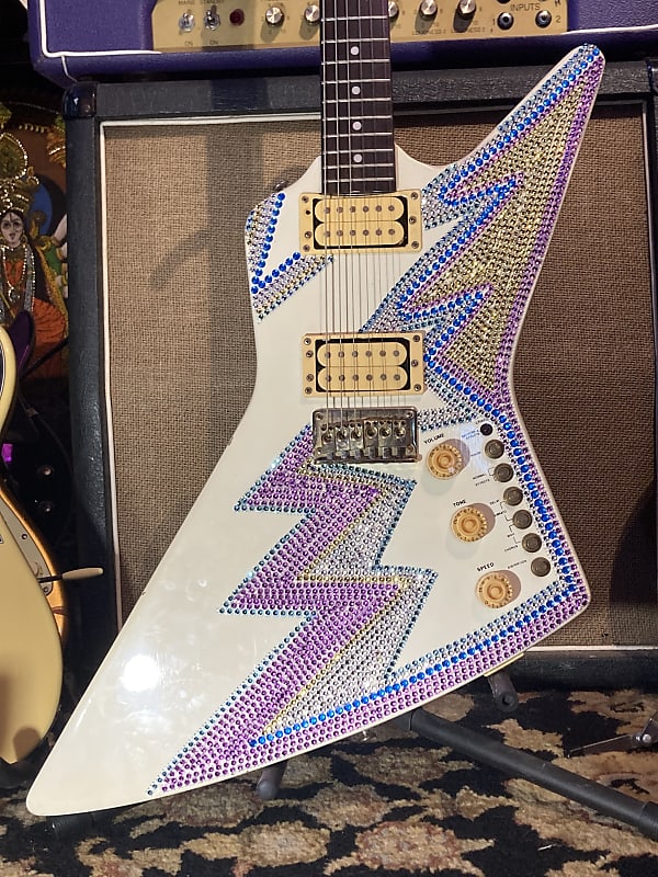 Cort Effector Explorer Style Guitar MIK WOW 1980s - White / | Reverb