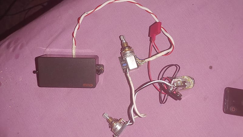 EMG 81TW-R black | Reverb