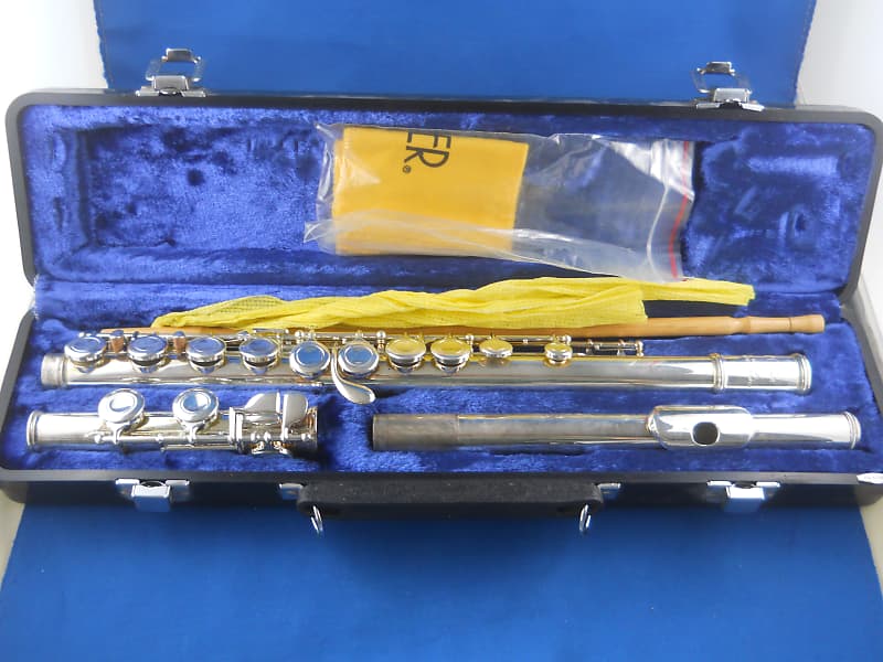 Jupiter JFL-511 Flute w/ case | Reverb