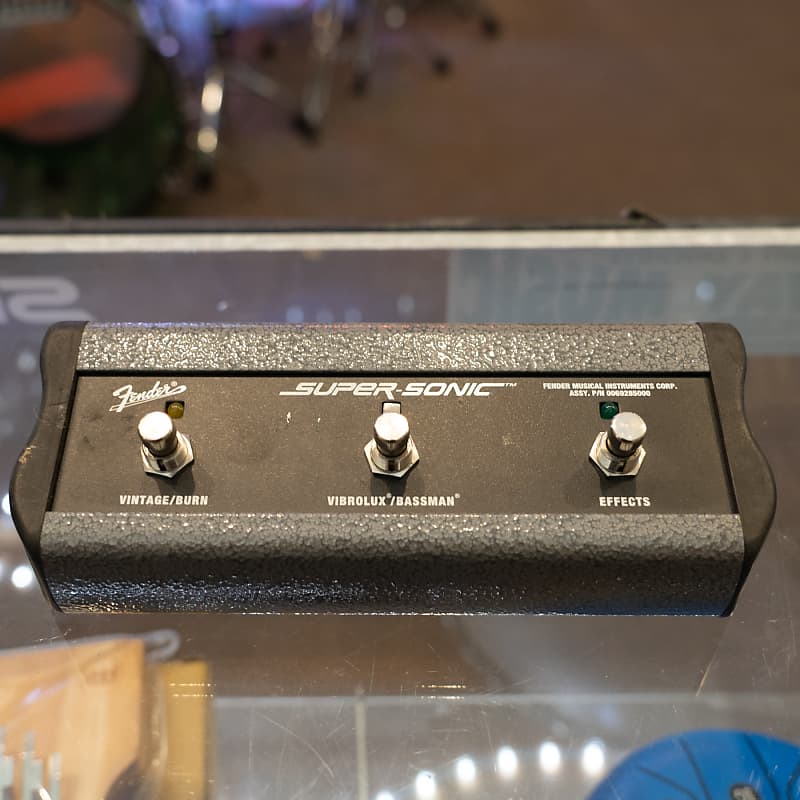 Fender 007-8324 4-Button Footswitch with 1/4" Jack for | Reverb