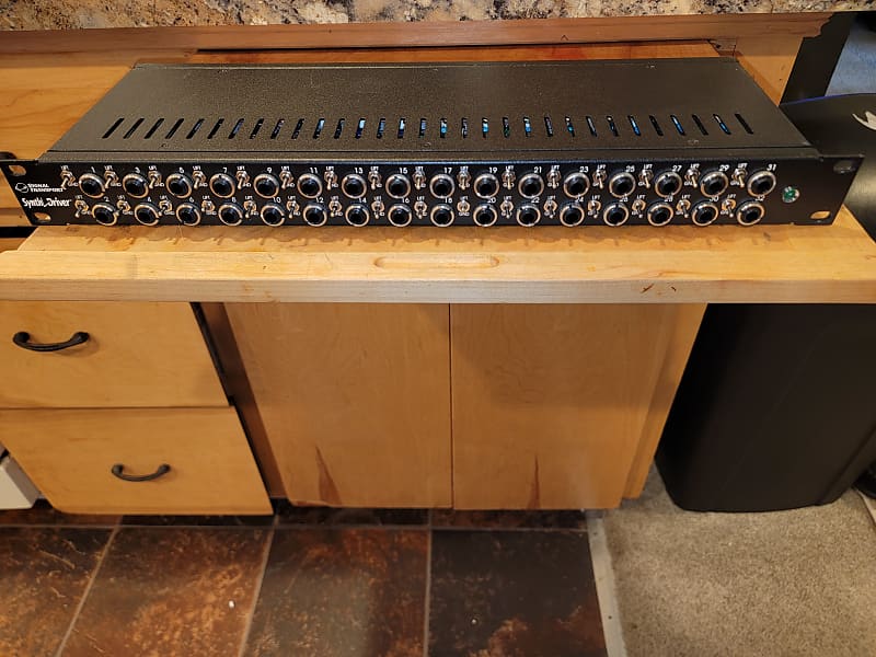 Signal Transport Synth Driver 32 Channel | Reverb