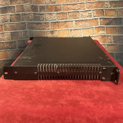 Peavey CS 200x Stereo Power Amplifier | Reverb