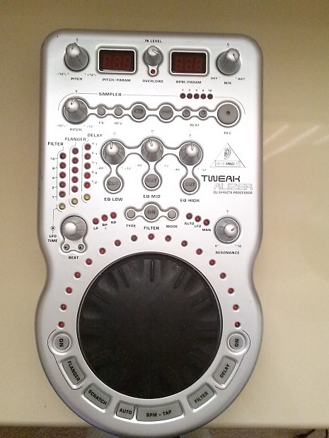 Behringer Tweakalizer DFX69 DJ Effects Processor | Reverb UK