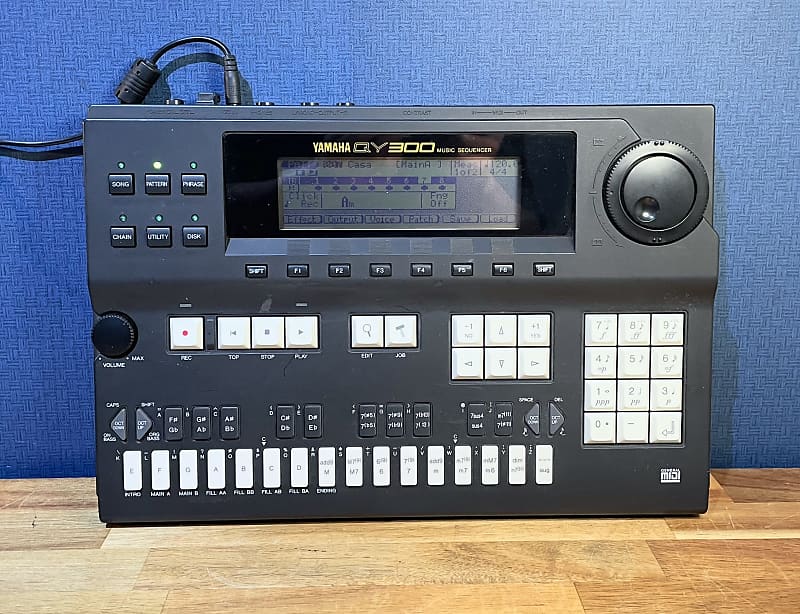 [Excellent] Yamaha QY300 MIDI Music Sequencer Workstation | Reverb