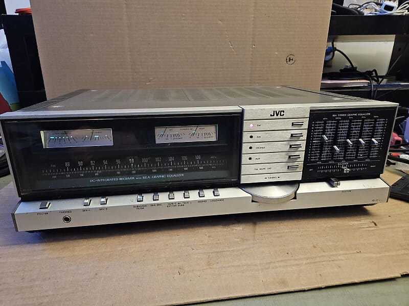 JVC JR-S301 Vintage 1978 Stereo Receiver Graphic Equalizer | | Reverb