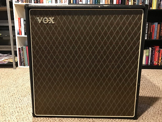 VOX V412BN | Reverb
