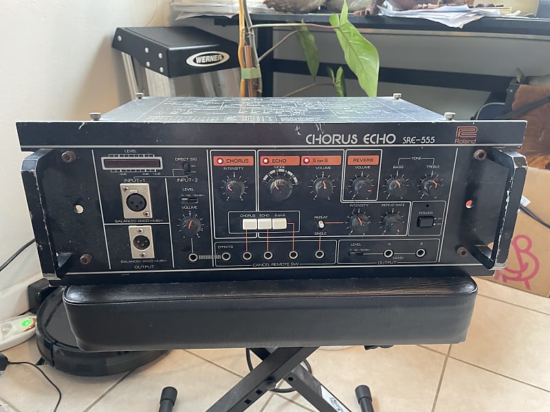 Roland SRE 555 Vintage Analog Tape Echo Rackmount | Reverb