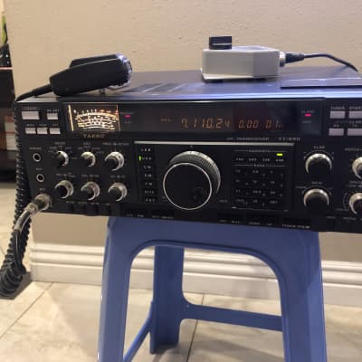 Yaesu FT-990 HF Transceiver | Reverb