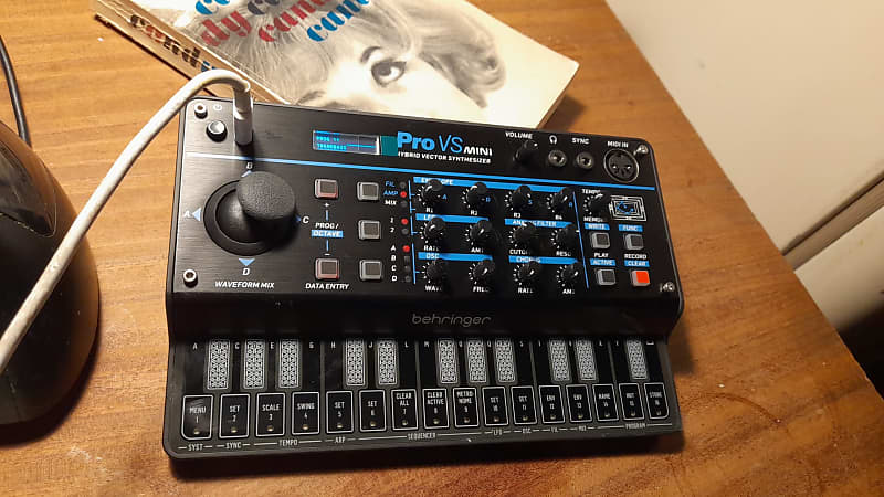 Minty Fresh Behringer Pro VS Mini 2023 | Reverb UK