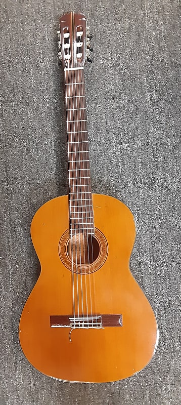 Alvarez 5001 Classical Guitar | Chipboard Case Included | Reverb