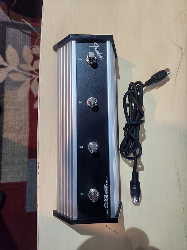 Fender Cyber Twin 4 Button Foot Switch | Reverb