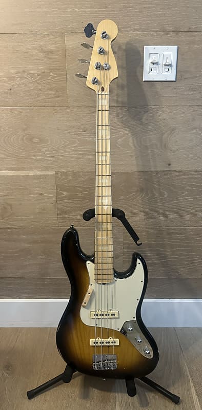 Custom build jazz bass | Reverb